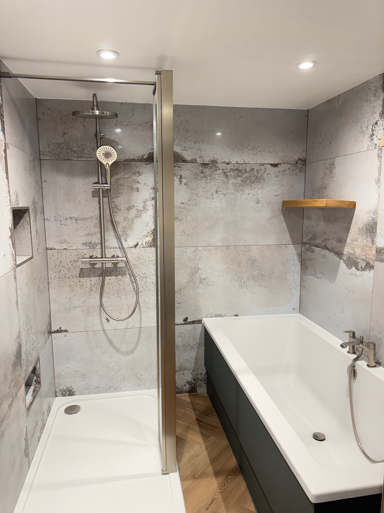 Galileo Porcelain - Stanford Hart Bathrooms and KitchensStanford Hart ...